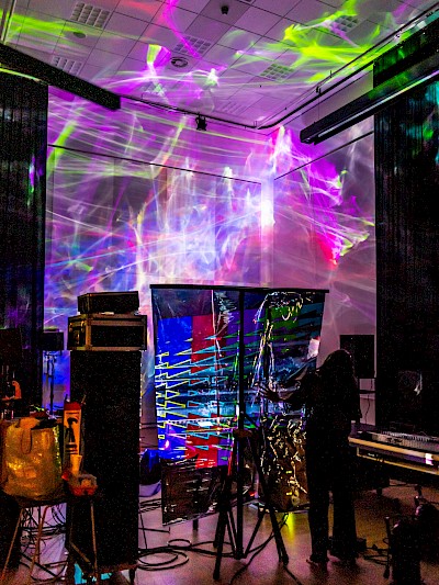 Mingler Open Call 16_01_2023: Grant Collaboration between Art & Science